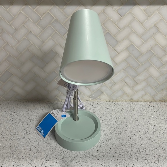 Room Essentials | Other | Room Essentials Led Desk Lamp | Poshmark